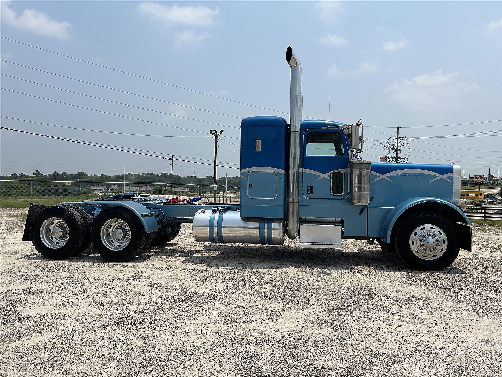 1998 Peterbilt 379 For Sale | 36" Sleeper | #446609