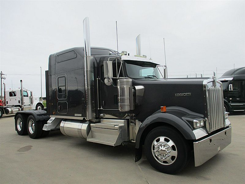 2018 Kenworth W900 For Sale | 86" Sleeper | #40N215908