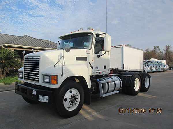 2015 Mack Pinnacle CHU600 (For Sale) | Day Cab | # 5622