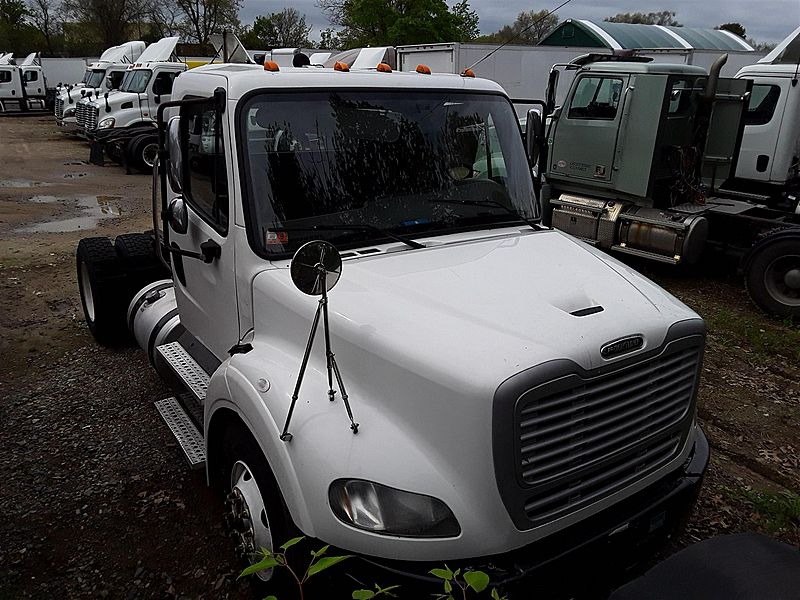 2017 Freightliner M2 112 For Sale | Day Cab | #667640