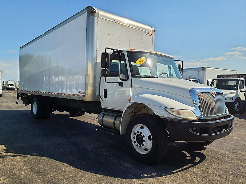 2018 International DuraStar 4300 For Sale | 26' Box | # M49006