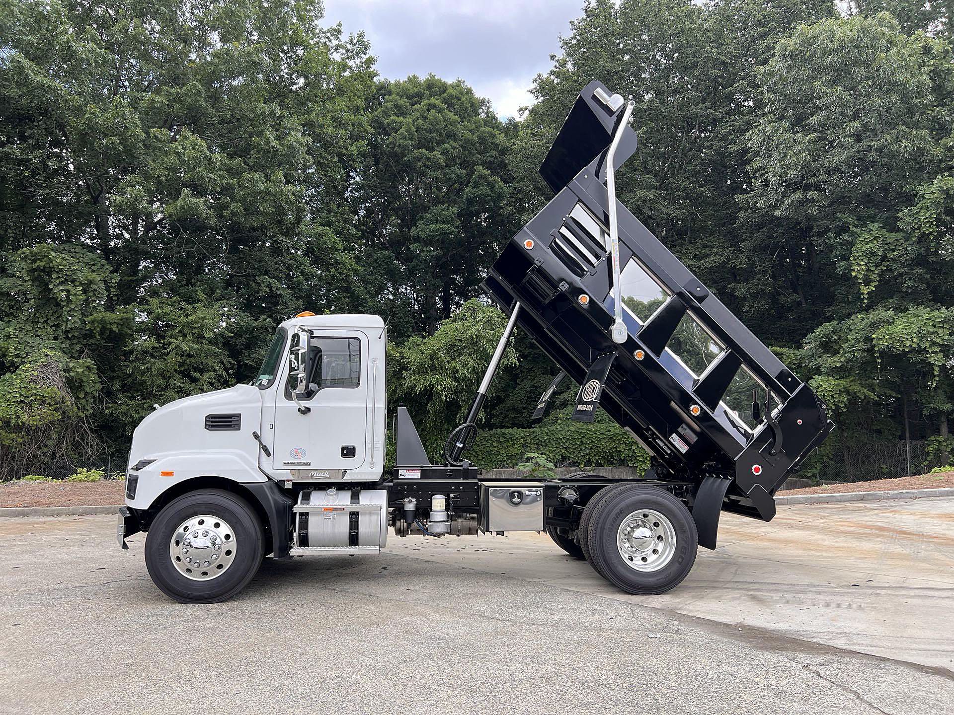 2024 Mack MD7 42R For Sale | Cab & Chassis | # RS073495