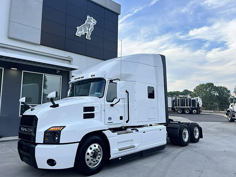 2025 Mack Anthem AN64T For Sale | Sleeper Truck | #15AN049241