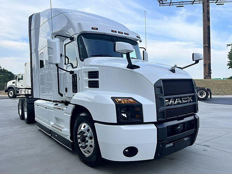 2025 Mack Anthem AN64T For Sale | Sleeper Truck | #15AN049241