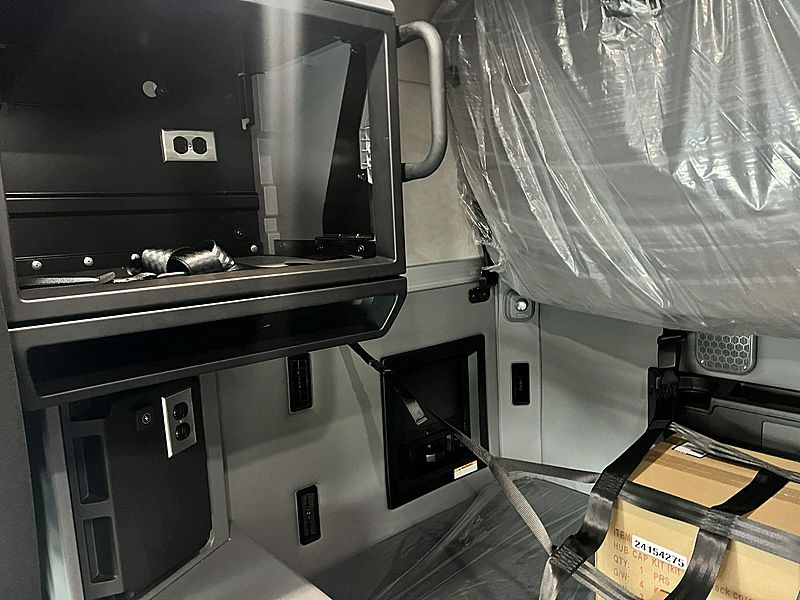 2025 Mack Anthem AN64T For Sale | Sleeper Truck | #15AN049241