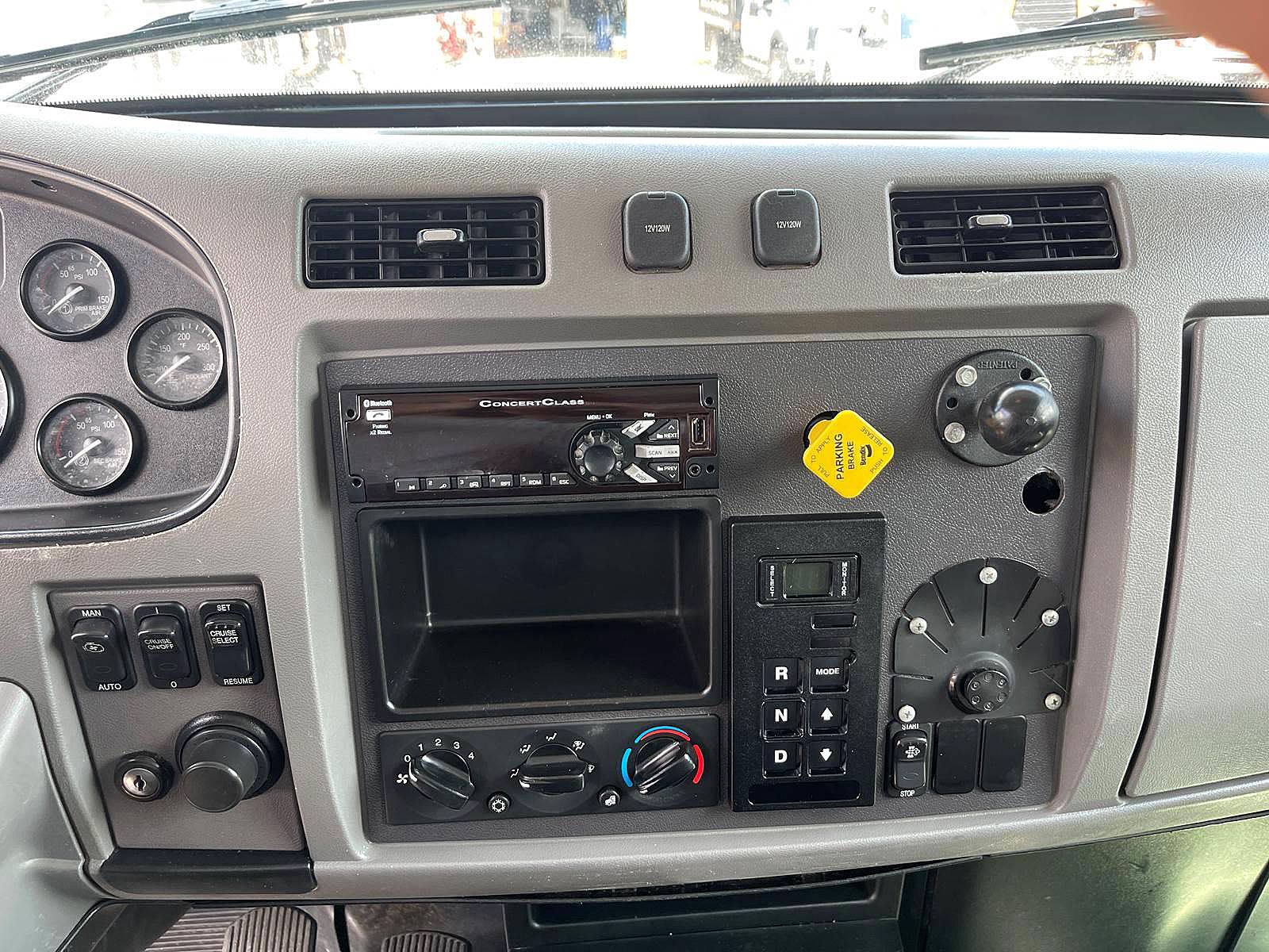 2018 Peterbilt 337 For Sale | Moving Van | #495459