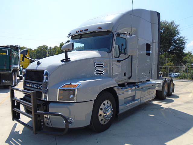 2020 Mack Anthem For Sale | 70" Sleeper | #M011605