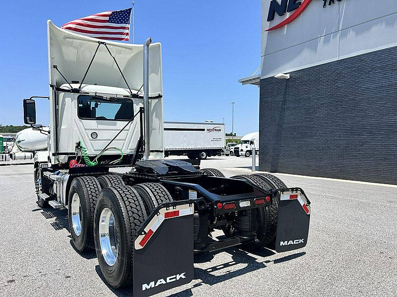 2025 Mack Anthem AN64T (For Sale) | Day Cab | #15AN049827
