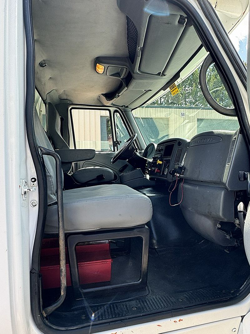 2005 International 7600 For Sale | Box Truck | # 5H103873