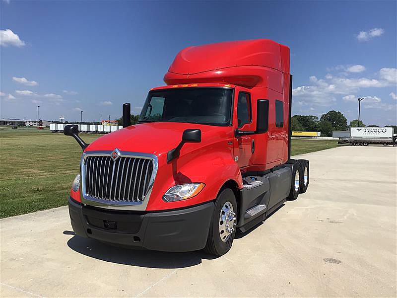 2019 International LT For Sale | 73" Sleeper | # 192551