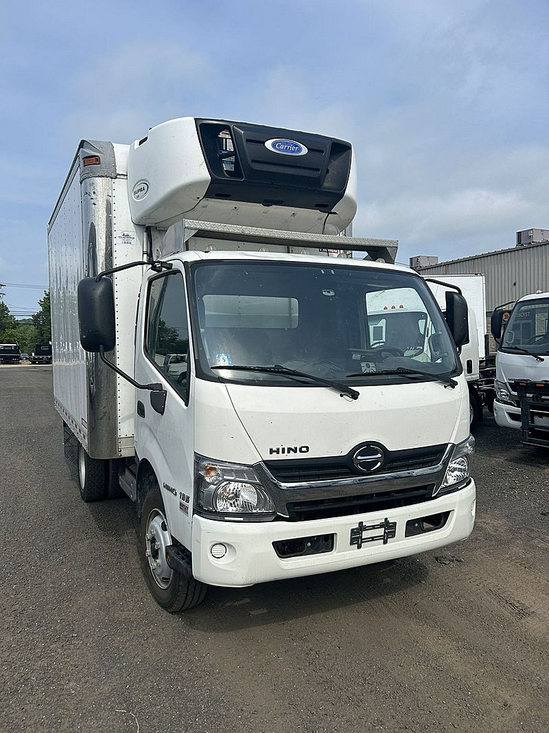 2017 Hino 195 (For Sale) | 12' | #T-HK004152