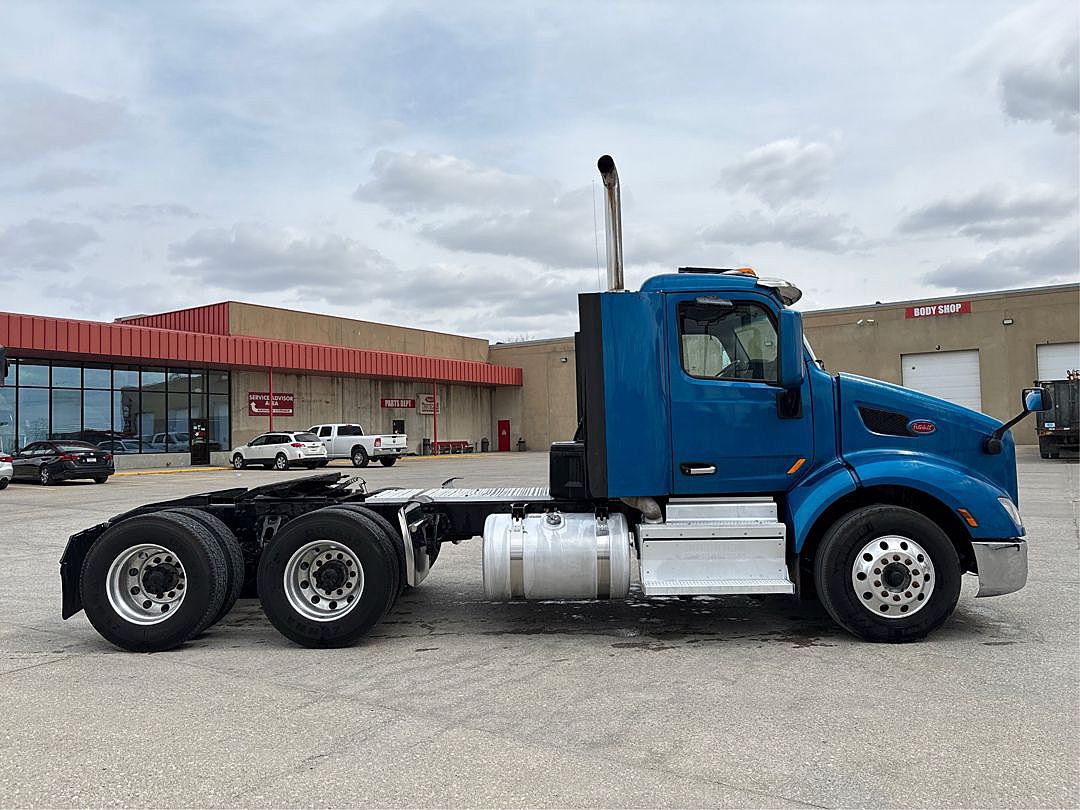 2018 Peterbilt 579 For Sale | #8679400