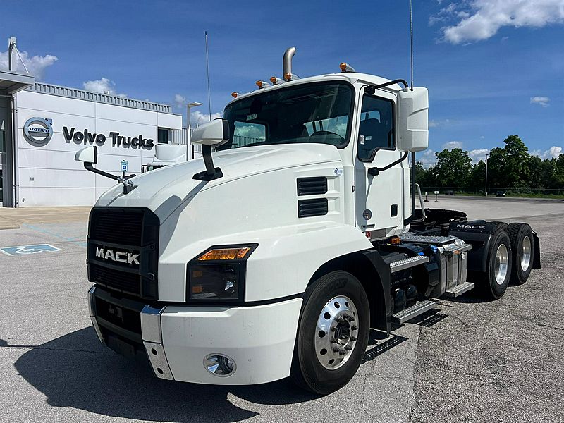 2023 Mack Day Cabs For Sale (New & Used)