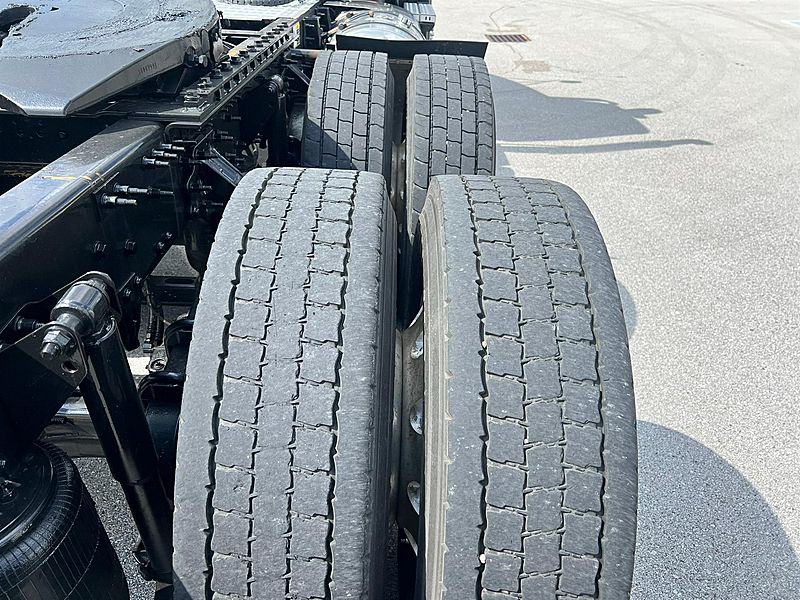 2017 Mack Pinnacle CXU613 For Sale | # 6990910