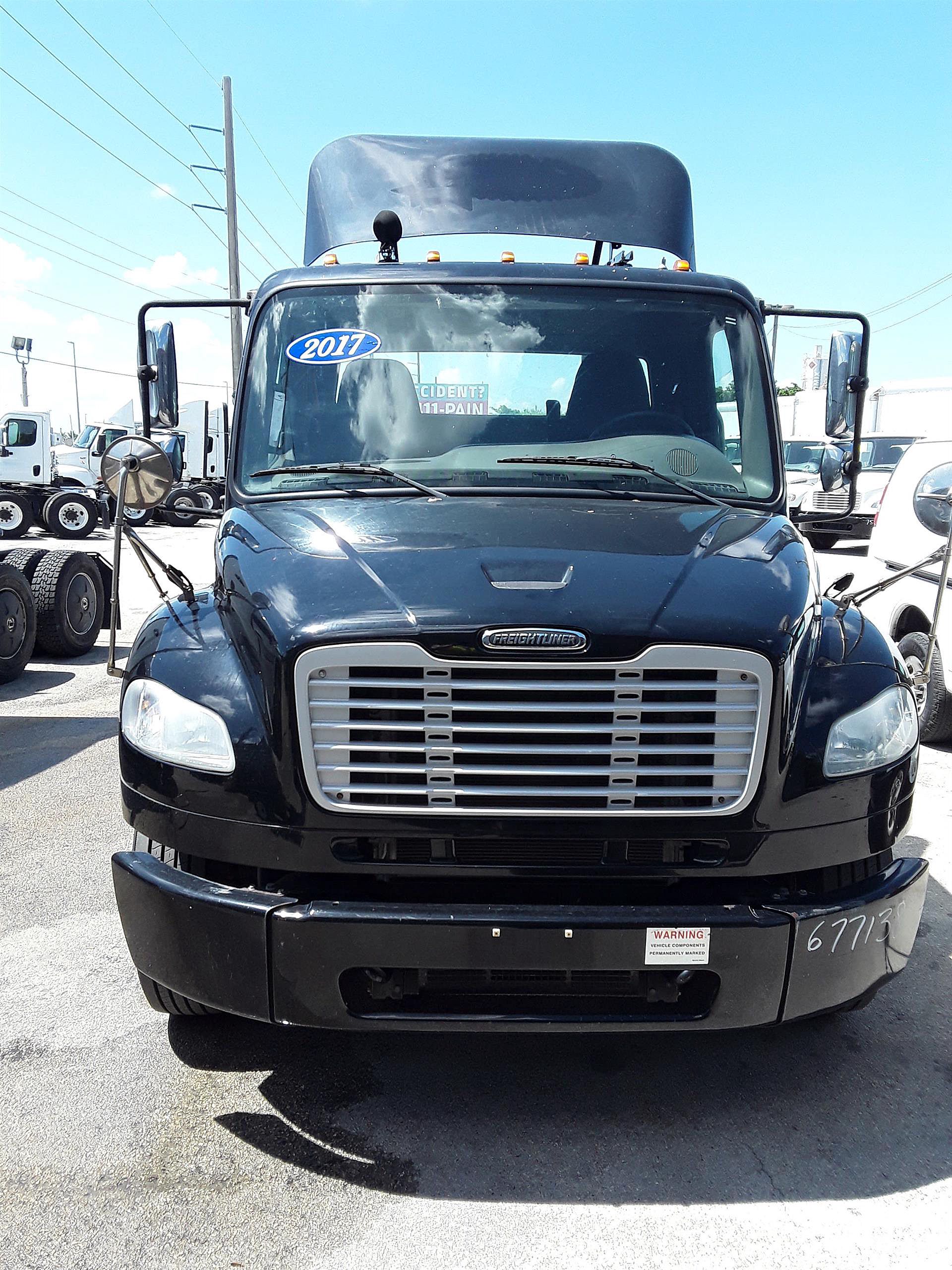 2017 Freightliner M2 106 (For Sale) | Day Cab | #677138