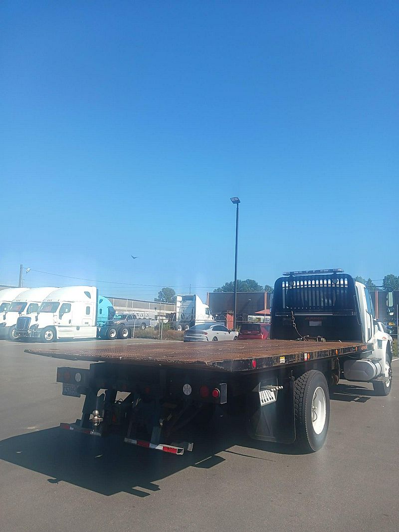 2018 International DuraStar 4300 For Sale | 24' Box | # 262395