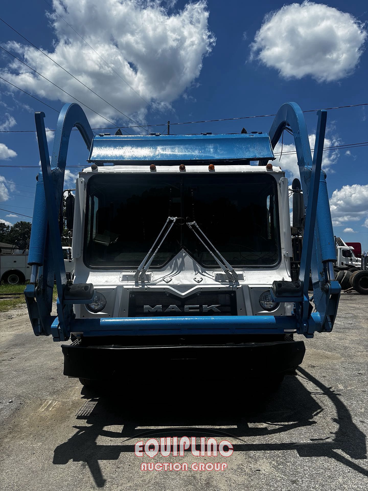 2012 Mack MRU613 For Sale | Front Loader | #CEH009575