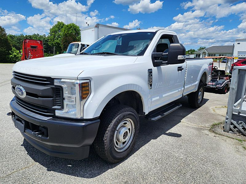 2018 Ford F250 (For Sale) | Day Cab | #814286