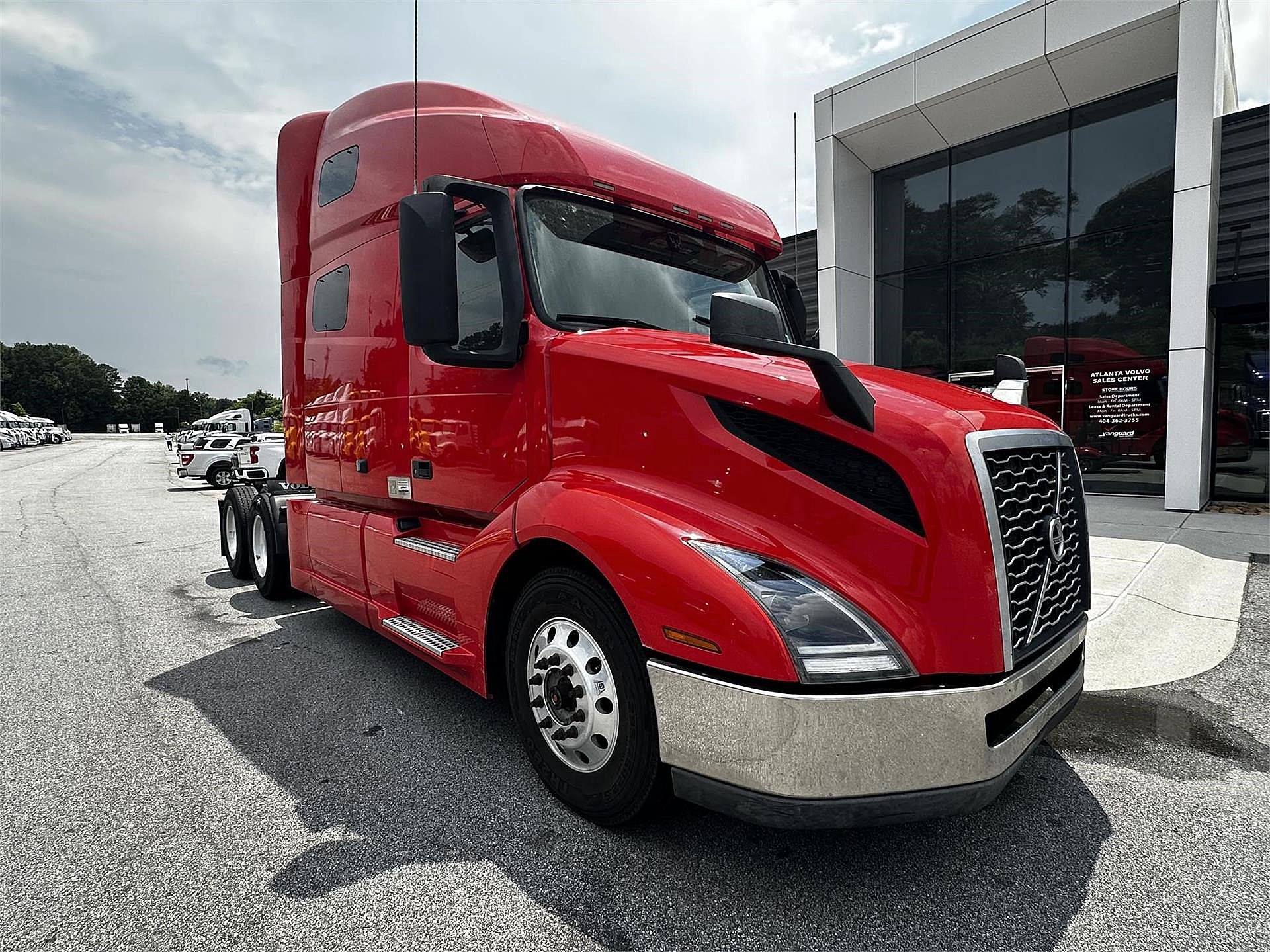 2020 Volvo VNL 760 For Sale | Raised Roof Sleeper Sleeper | #1215822