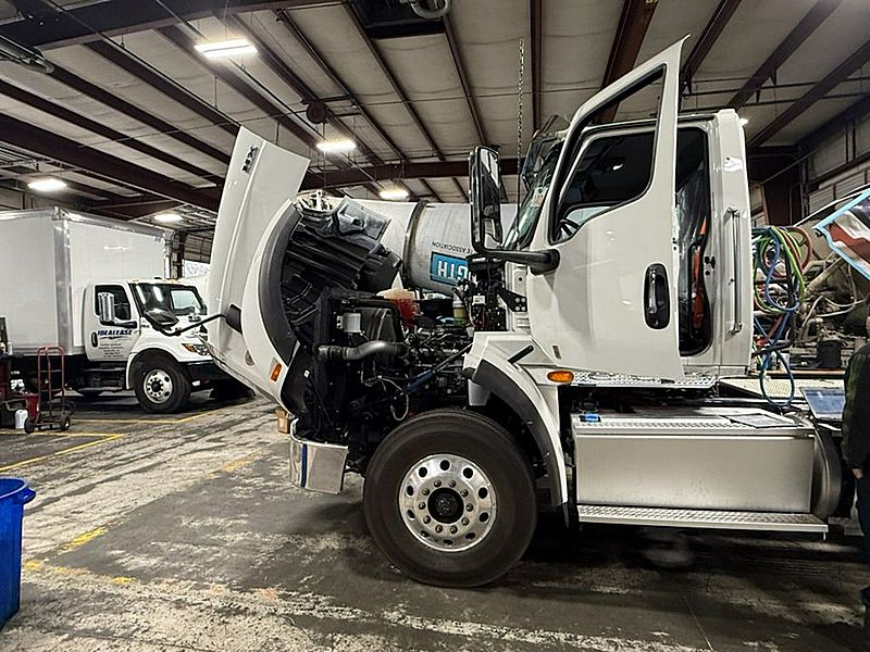 2025 International HX620 For Sale | Day Cab | #1040429
