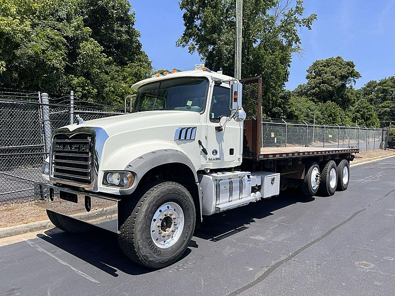2017 Mack Granite GU713 (For Sale) | Cab & Chassis | #15MU034363