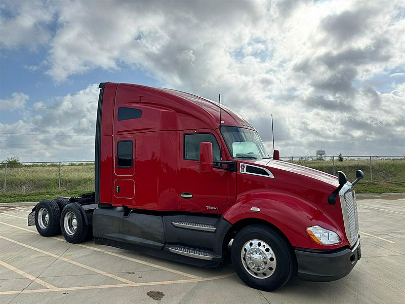 2020 Kenworth T680 For Sale | 76" Sleeper | #0575323