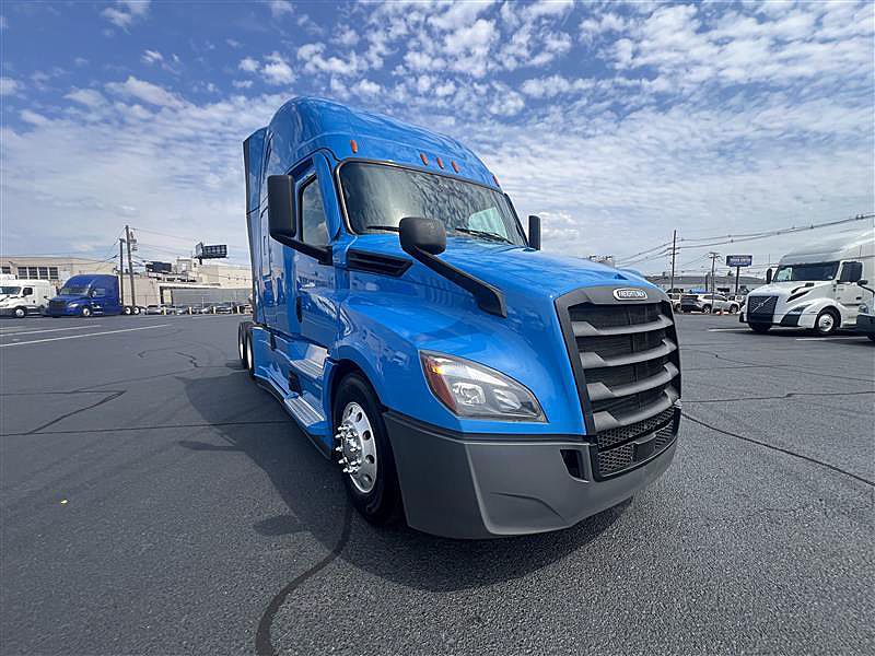 2021 Freightliner Cascadia 126 (For Sale) | 72" Sleeper | #265549