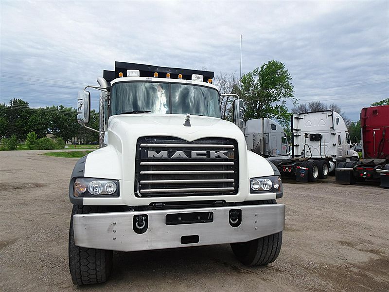 2016 Mack Granite GU713 (For Sale) | Dump Truck | # 6990927