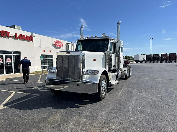 2024 Peterbilt 589 (For Sale) | 80" Sleeper | #30A689777