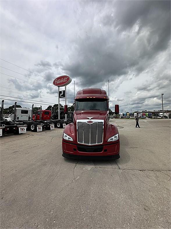 2025 Peterbilt 579 For Sale | 80" Sleeper | #SD741770