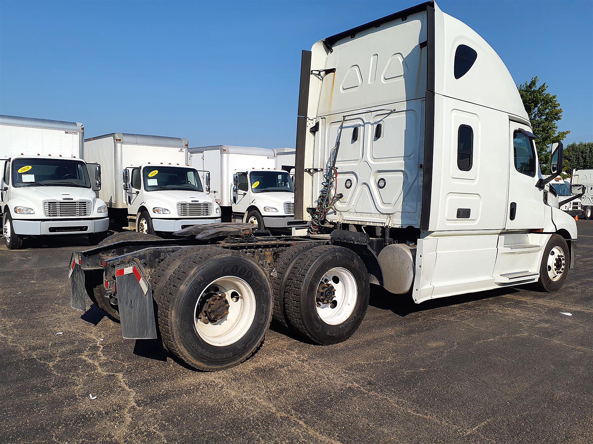 2020 Freightliner NEW CASCADIA PX12664 (For Sale) | 72" Sleeper | #881275