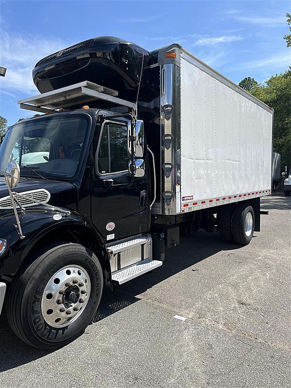2021 Freightliner M2 106 For Sale | 18' Box | #296270