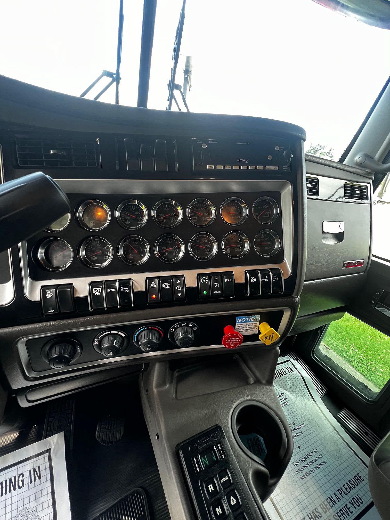 2023 Kenworth W900 For Sale | Dump Truck | #0574895