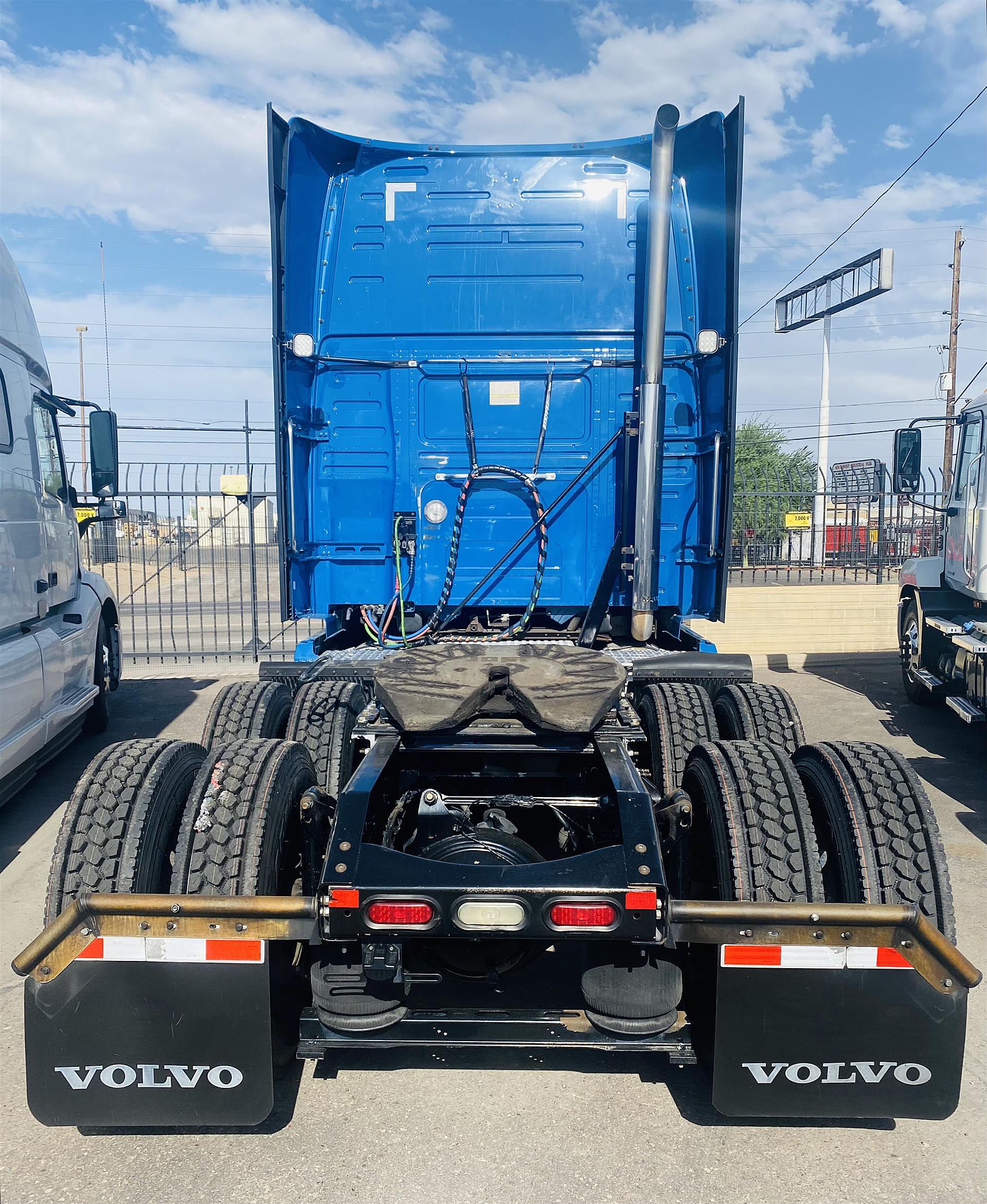 2018 VOLVO TRUCK VNL 780 For Sale | Day Cab | #1048327