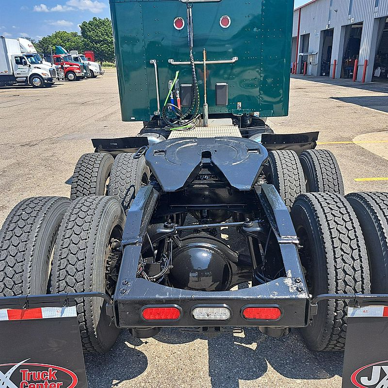 2019 Peterbilt 579 For Sale | 72" Sleeper | #8679406