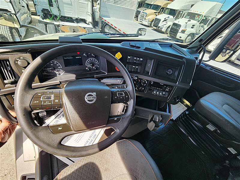 2021 Volvo VNL 760 For Sale | 70" Sleeper | #265626