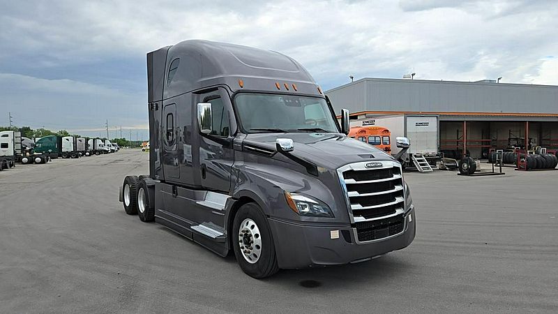 2020 Freightliner Cascadia (For Sale) | Sleeper Truck | #73133