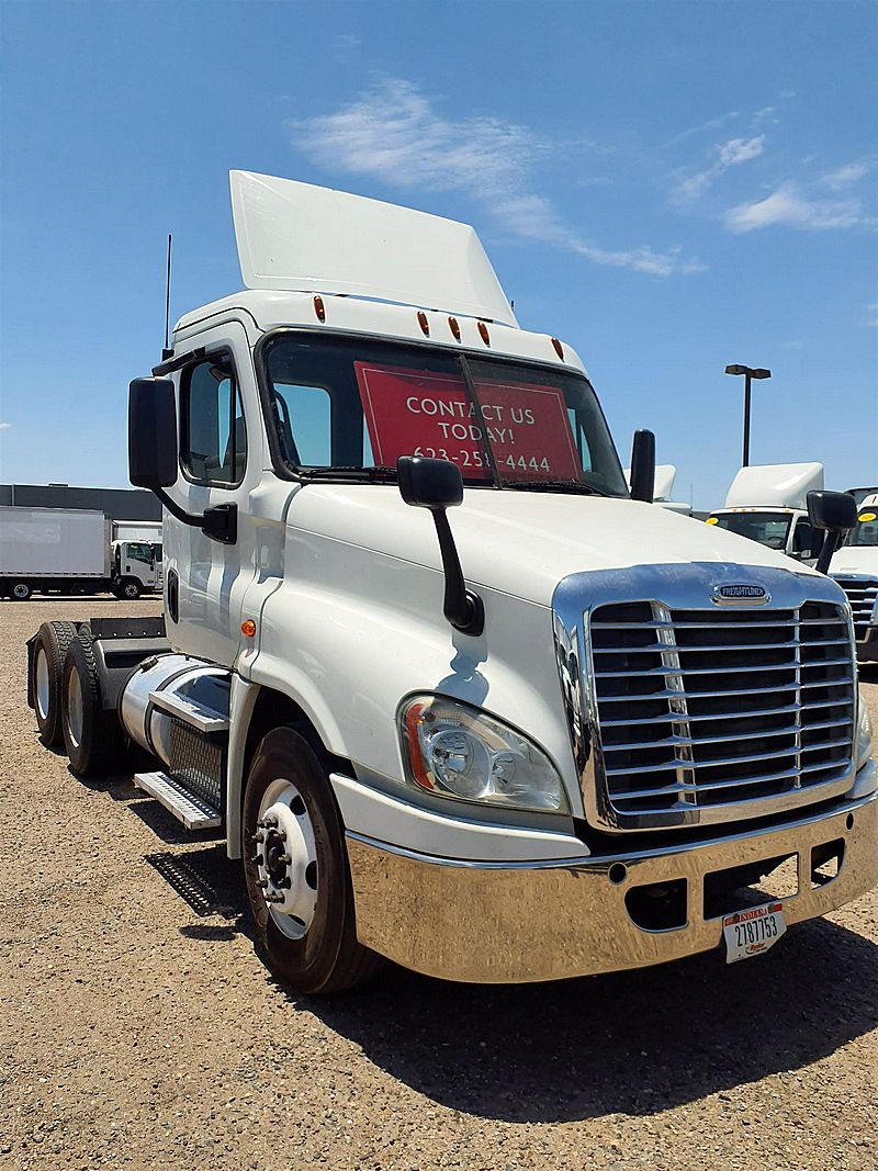 2015 Freightliner CASCADIA 125 For Sale | Day Cab | #592441