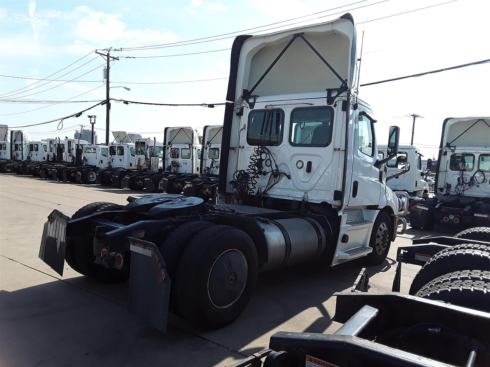 2019 Freightliner NEW CASCADIA 116 For Sale | Day Cab | #270064