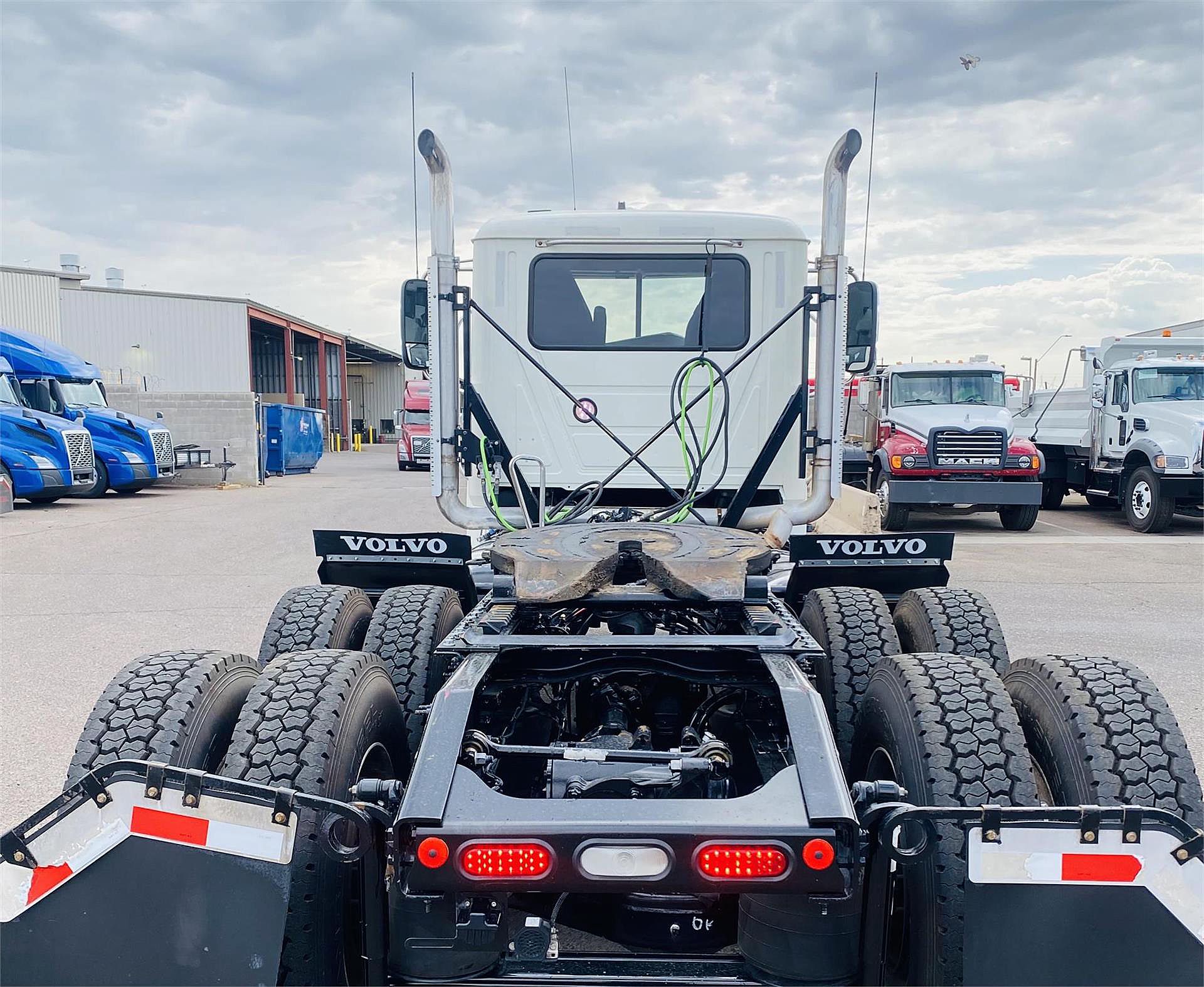2020 Mack PINNACLE 64T For Sale | Day Cab | # 10272