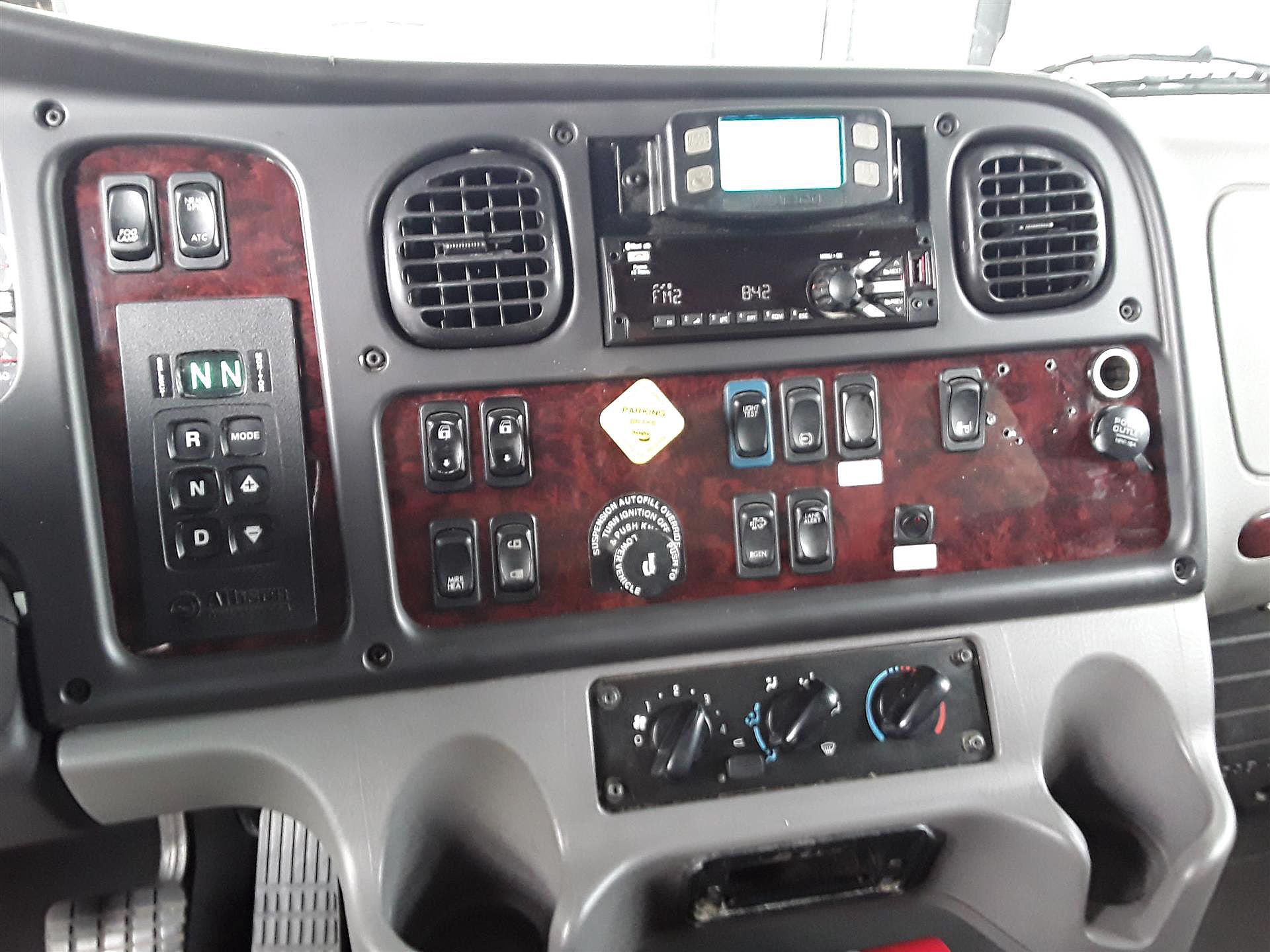 2022 Freightliner M2 106 (For Sale) | Day Cab | #508831
