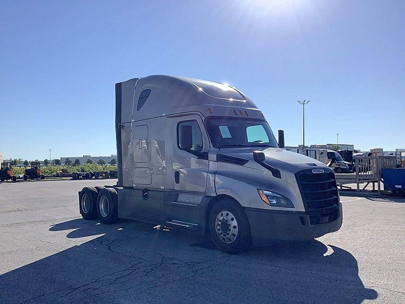 2020 Freightliner Cascadia For Sale | 72" Sleeper | #51069