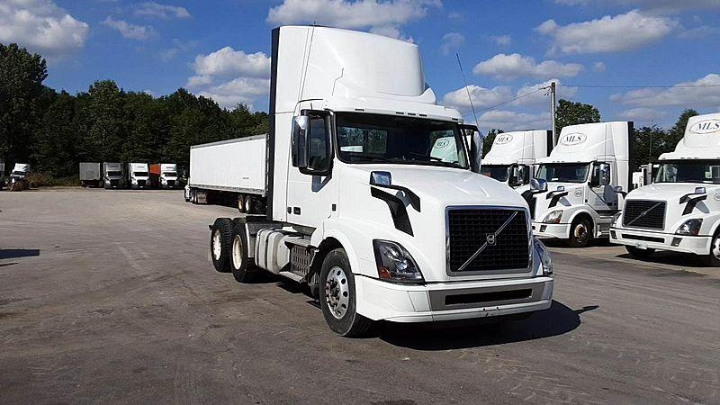 2016 Volvo VNL For Sale | Day Cab | #351659