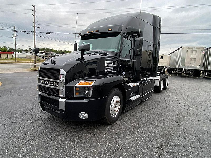 2018 Mack Anthem AN64T For Sale | Sleeper Truck | #13MU001077