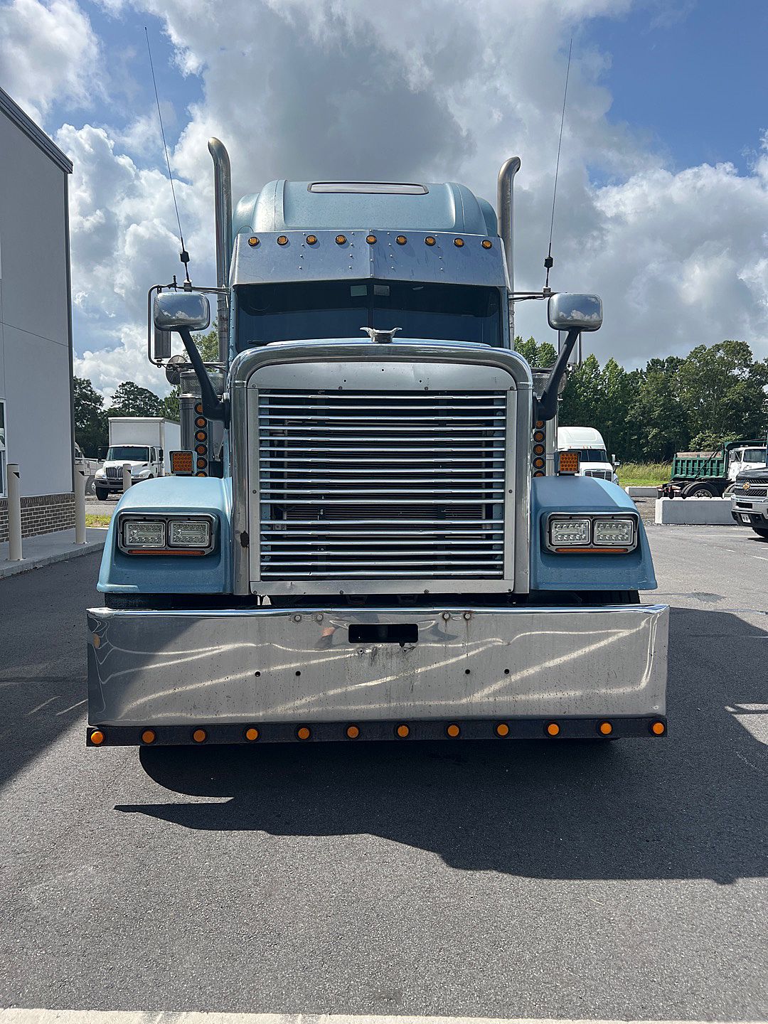 2002 Freightliner For Sale | Sleeper Truck | #CJM630145