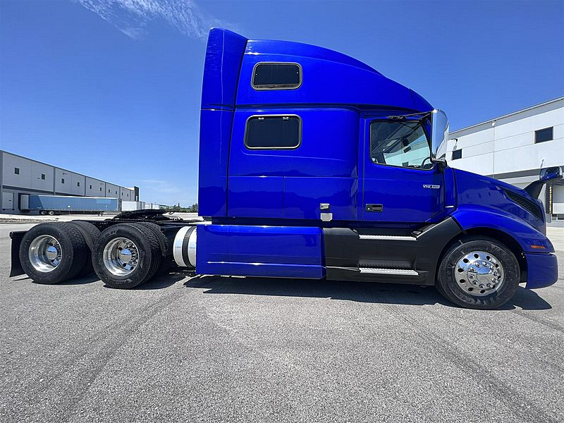 2020 Volvo VNL 860 For Sale | Sleeper Truck | #8329