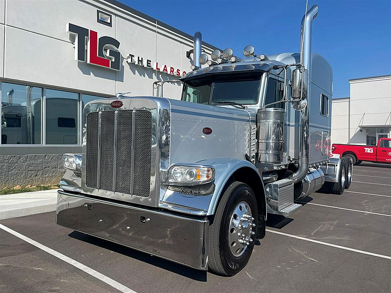2020 Peterbilt 389 For Sale | 78" Sleeper | #D683651