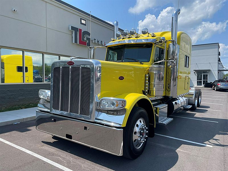 2020 Peterbilt 389 For Sale | 78" Sleeper | #D683647