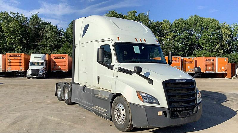 2020 Freightliner Cascadia (For Sale) | 72" Sleeper | #90134