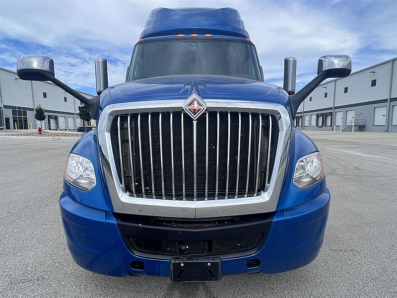 2022 International LT For Sale | Mid Roof Sleeper | # U4235